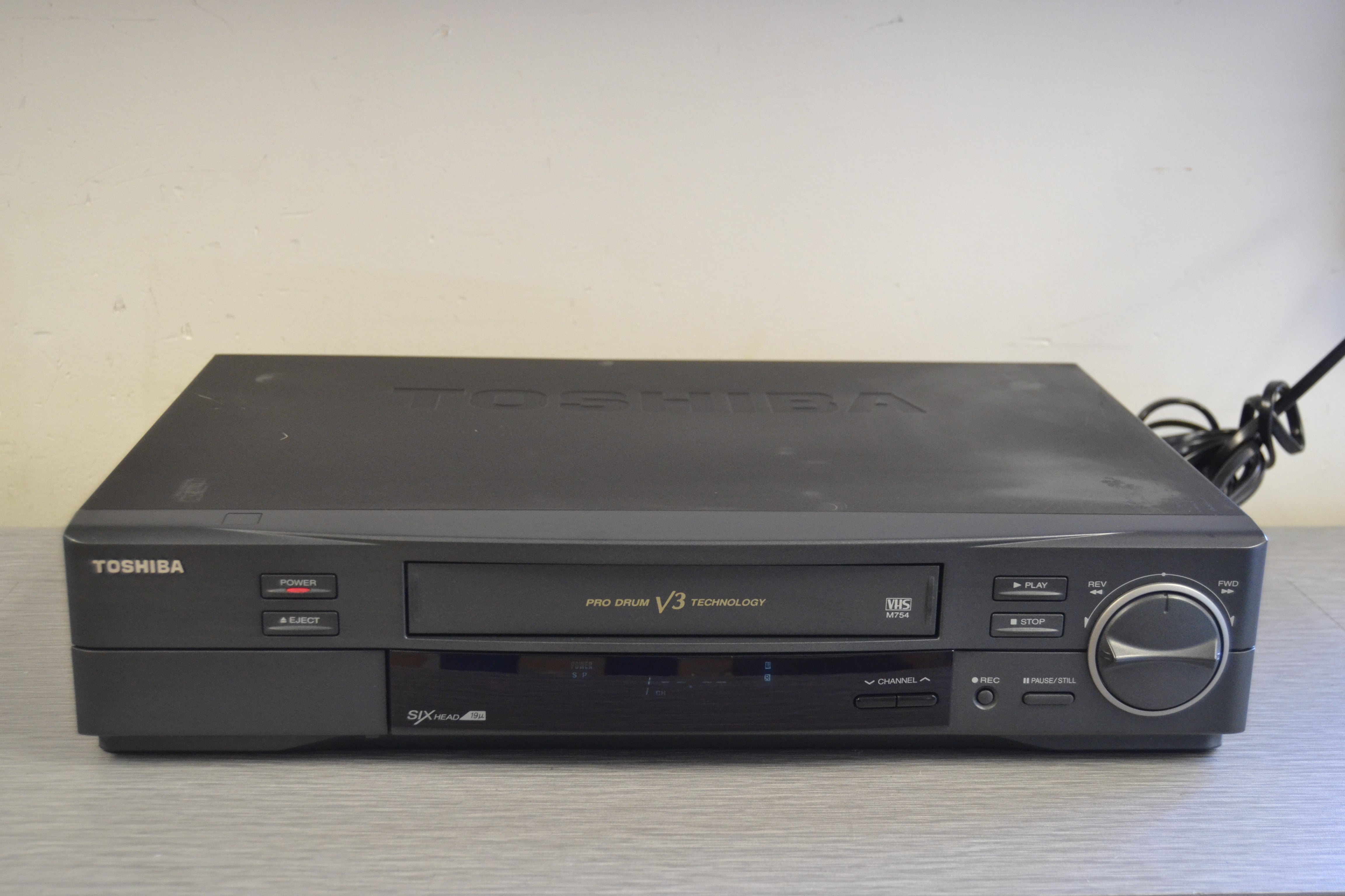 Toshiba M754 VHS Video Cassette Recorder – The Turntable Store