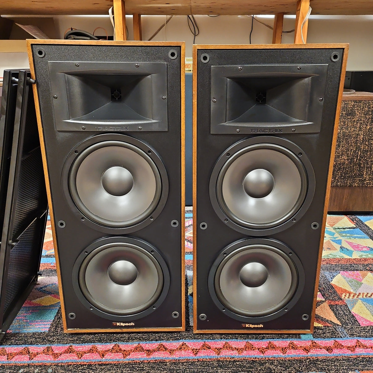 Klipsch KG4.2 Floor Standing Speakers – The Turntable Store