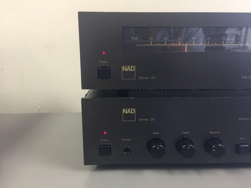 NAD Integrated Amp 4020 & Tuner 3020 – The Turntable Store