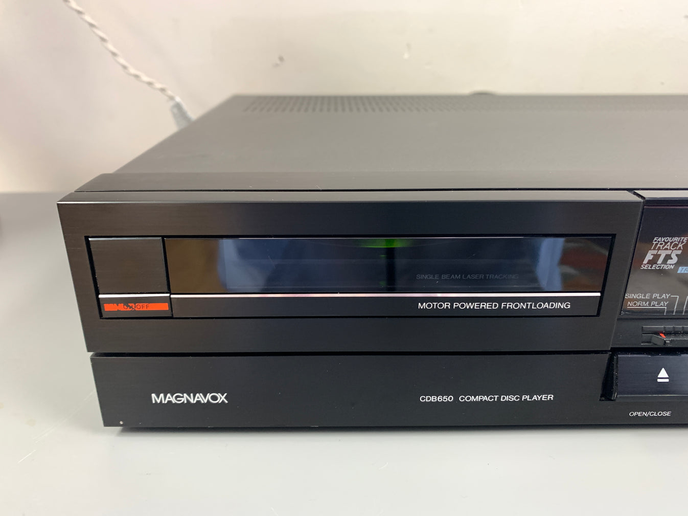 Magnavox CDB650 Single CD Player – The Turntable Store