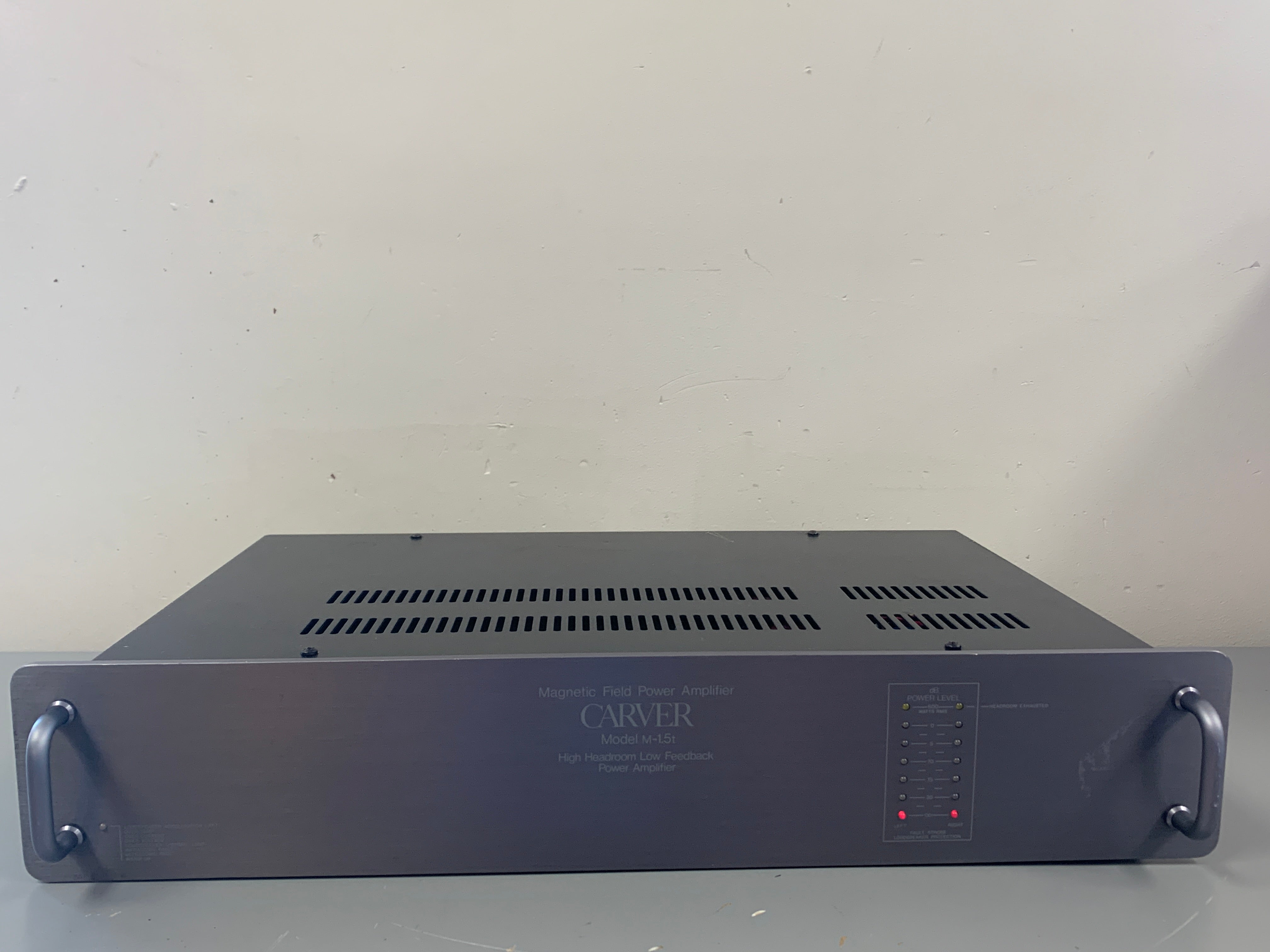 Carver Model M-1.5T Magnetic Field Power Amp – The Turntable Store