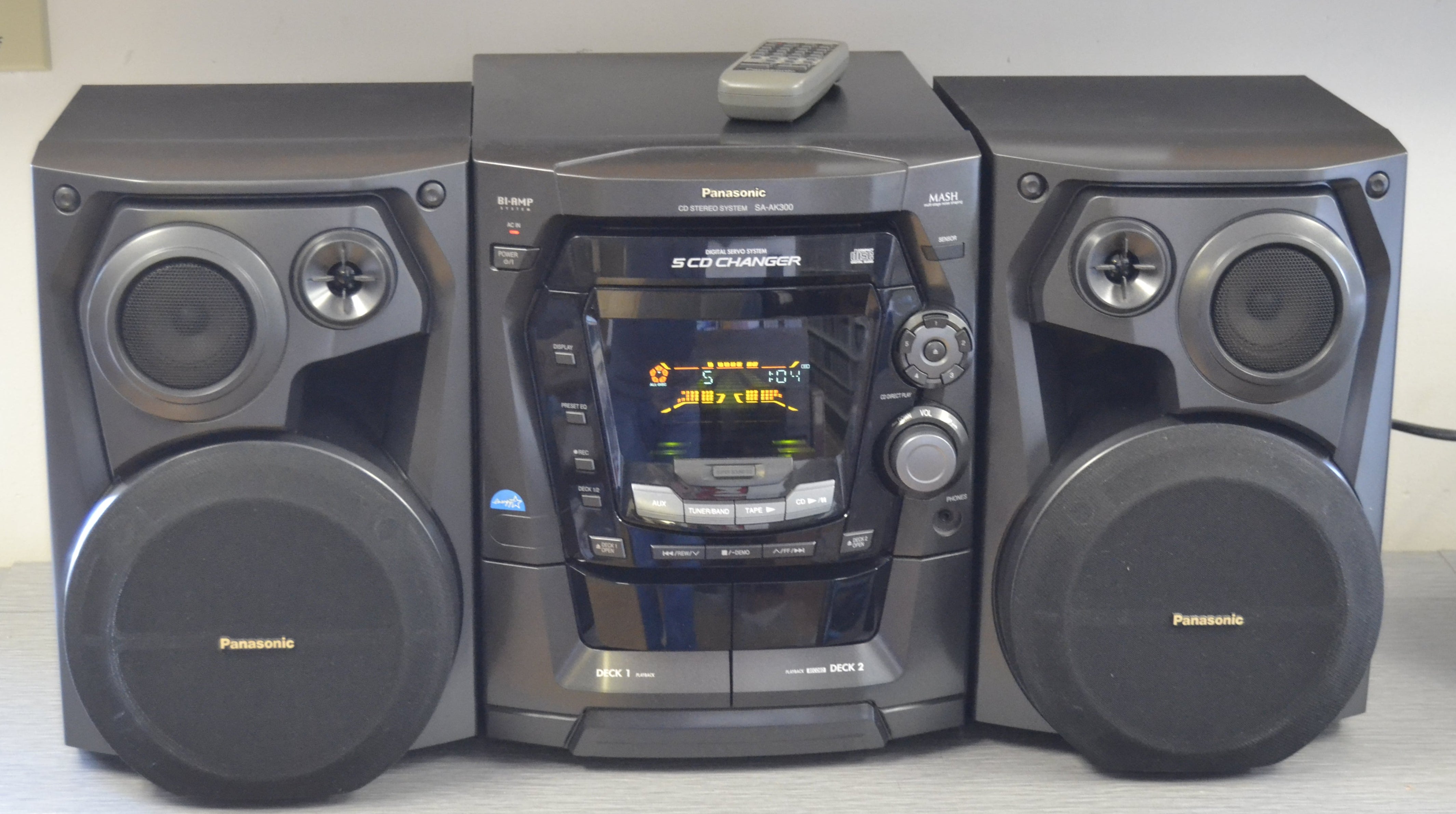 PANASONIC SA-AK300 5 CD Changer/AM/F Radio /Dual Cassette Stereo Syste ...