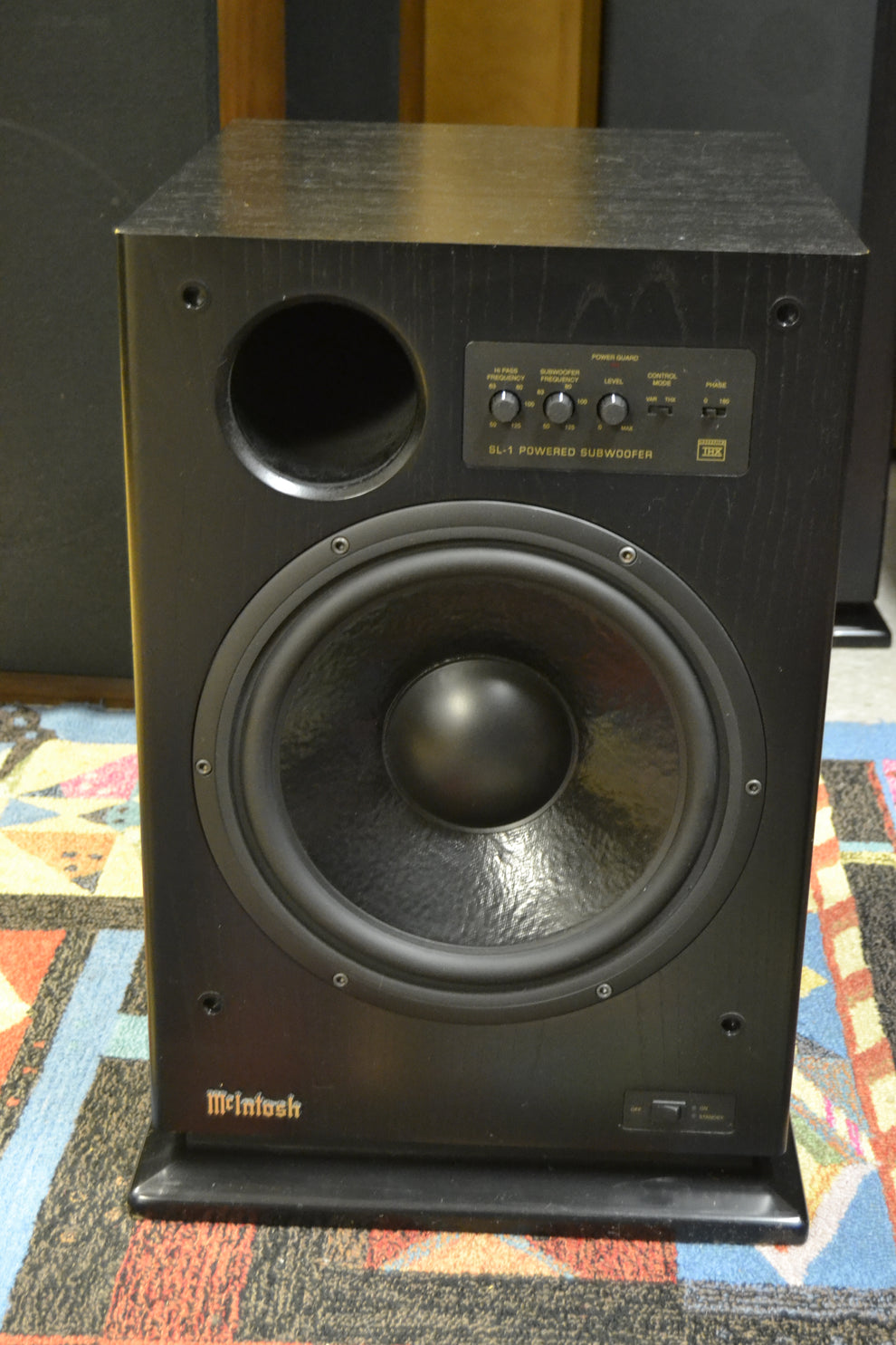 McIntosh SL1 Powered Subwoofer – The Turntable Store