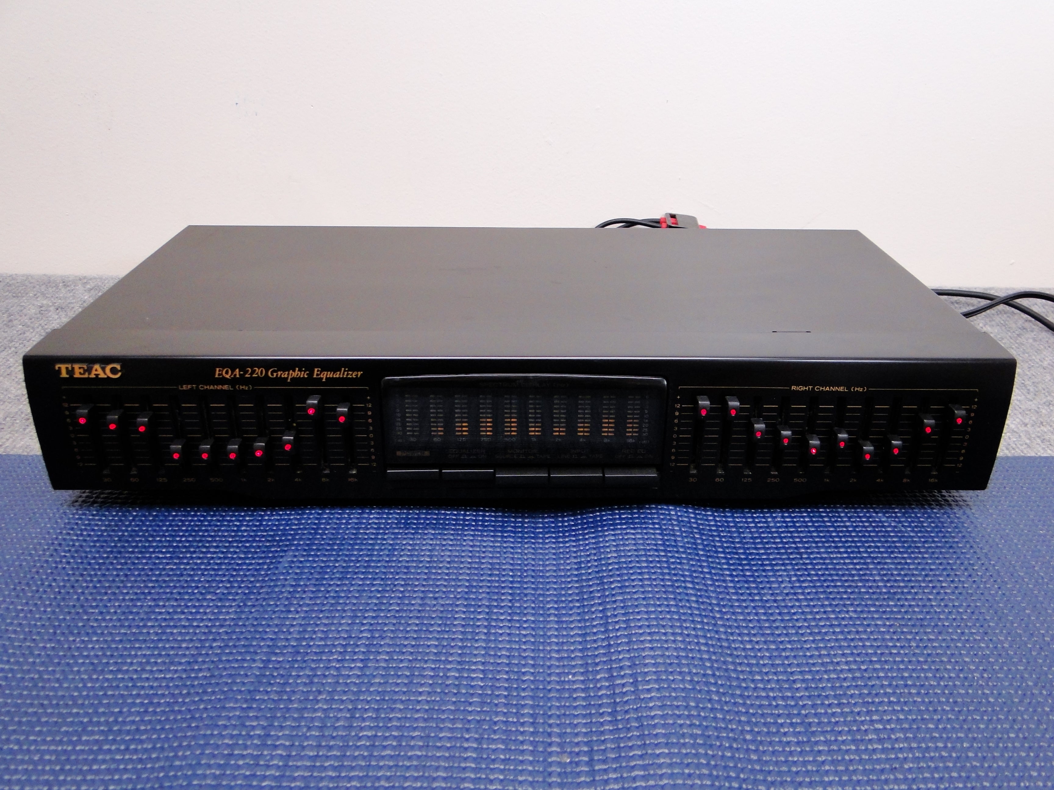 Teac EQA-220 Stereo Graphic Equalizer – The Turntable Store