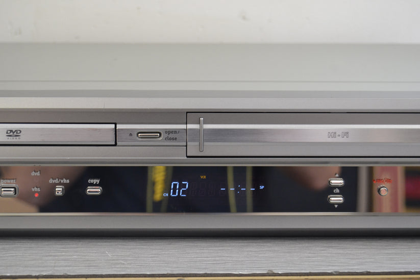Zenith XBV243 VHS HiFi / DVD Combo Player – The Turntable Store