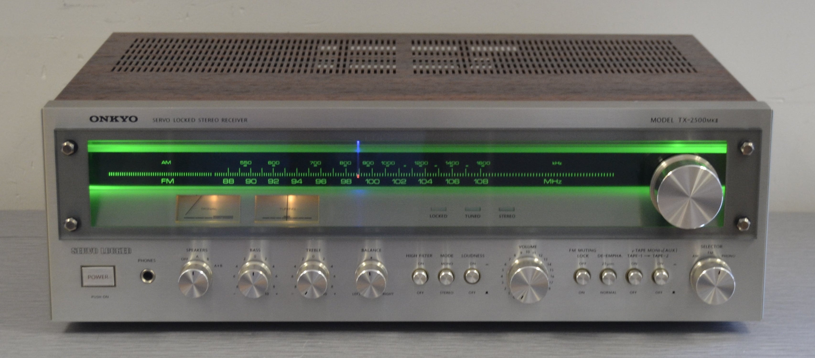 Onkyo TX-2500 MKII Stereo Receiver * 40W RMS * 1979 – The Turntable Store