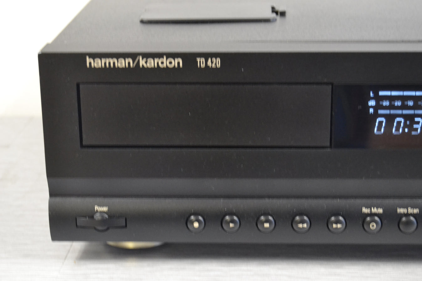 Harman Kardon TD420 Front Loading Cassette Deck – The Turntable Store