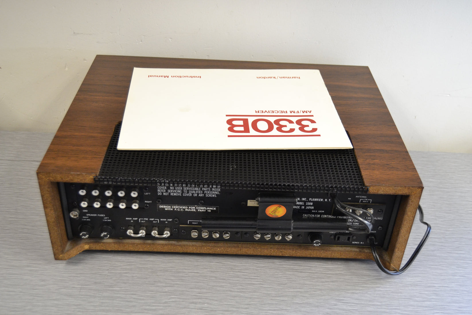 Harman Kardon 330B Stereo Receiver * Original Wood Case * Manual – The Turntable Store