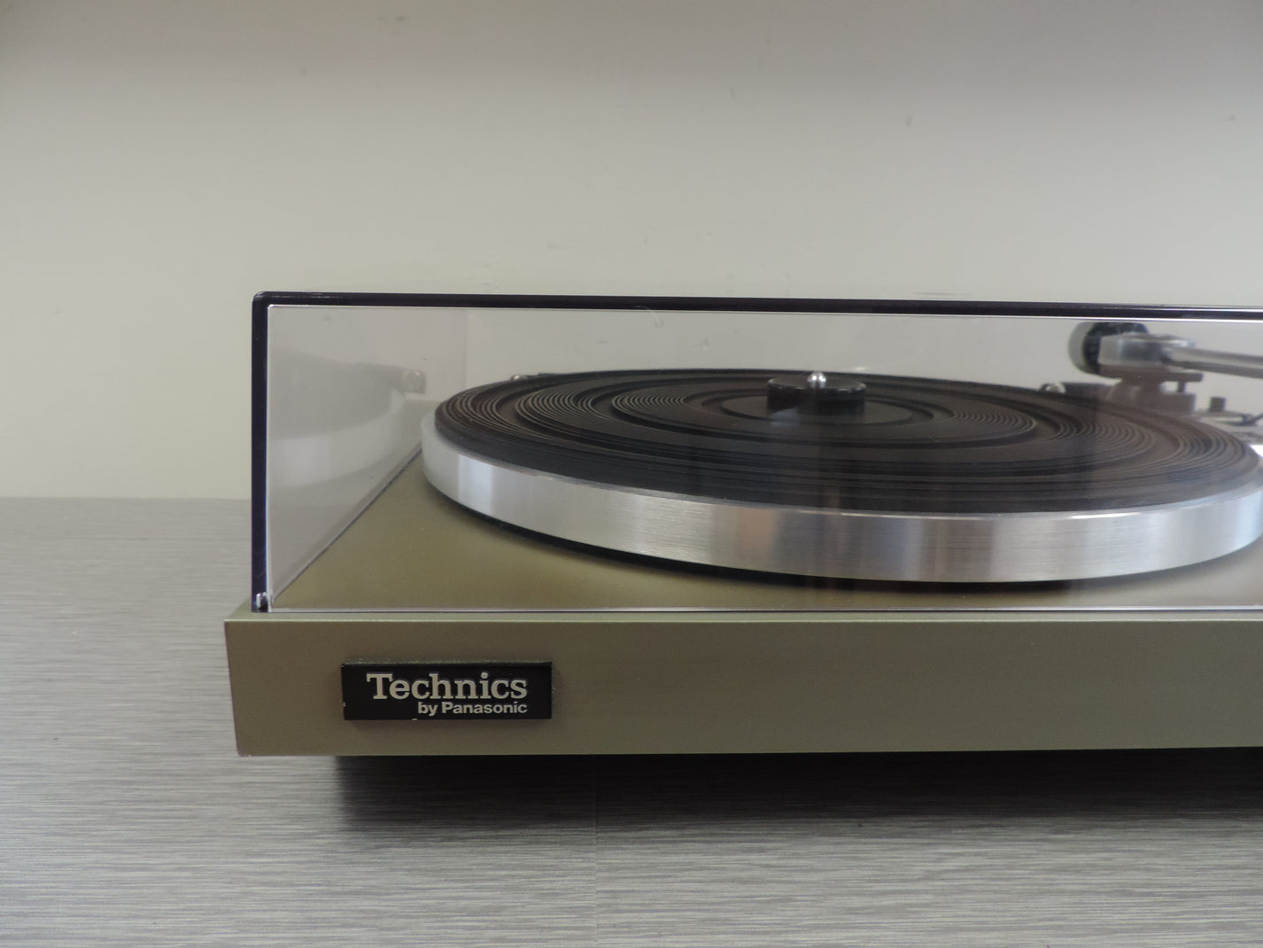 Technics SL-20 Belt Drive Turntable – The Turntable Store
