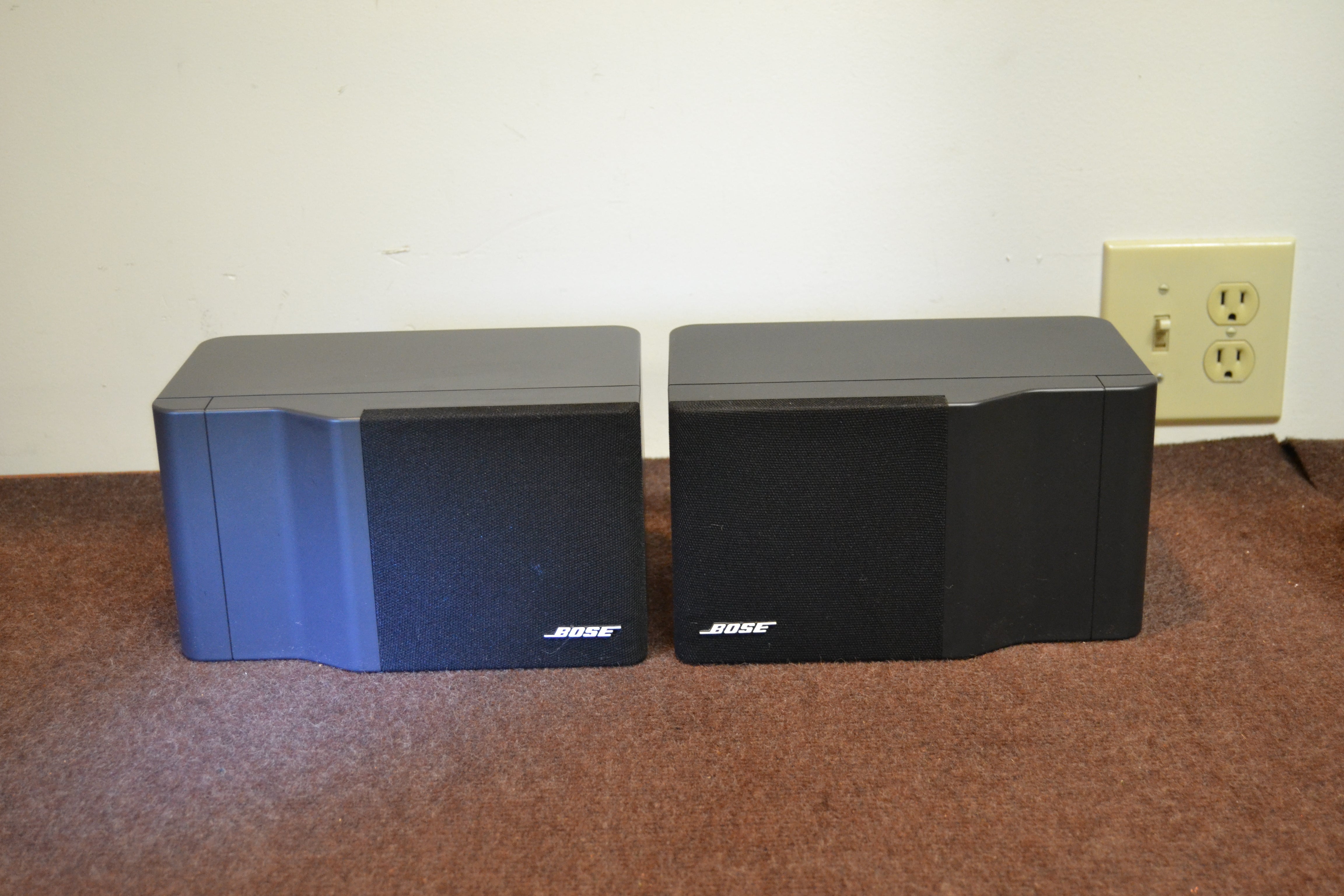 Bose Freestyle Bookshelf Speakers – The Turntable Store