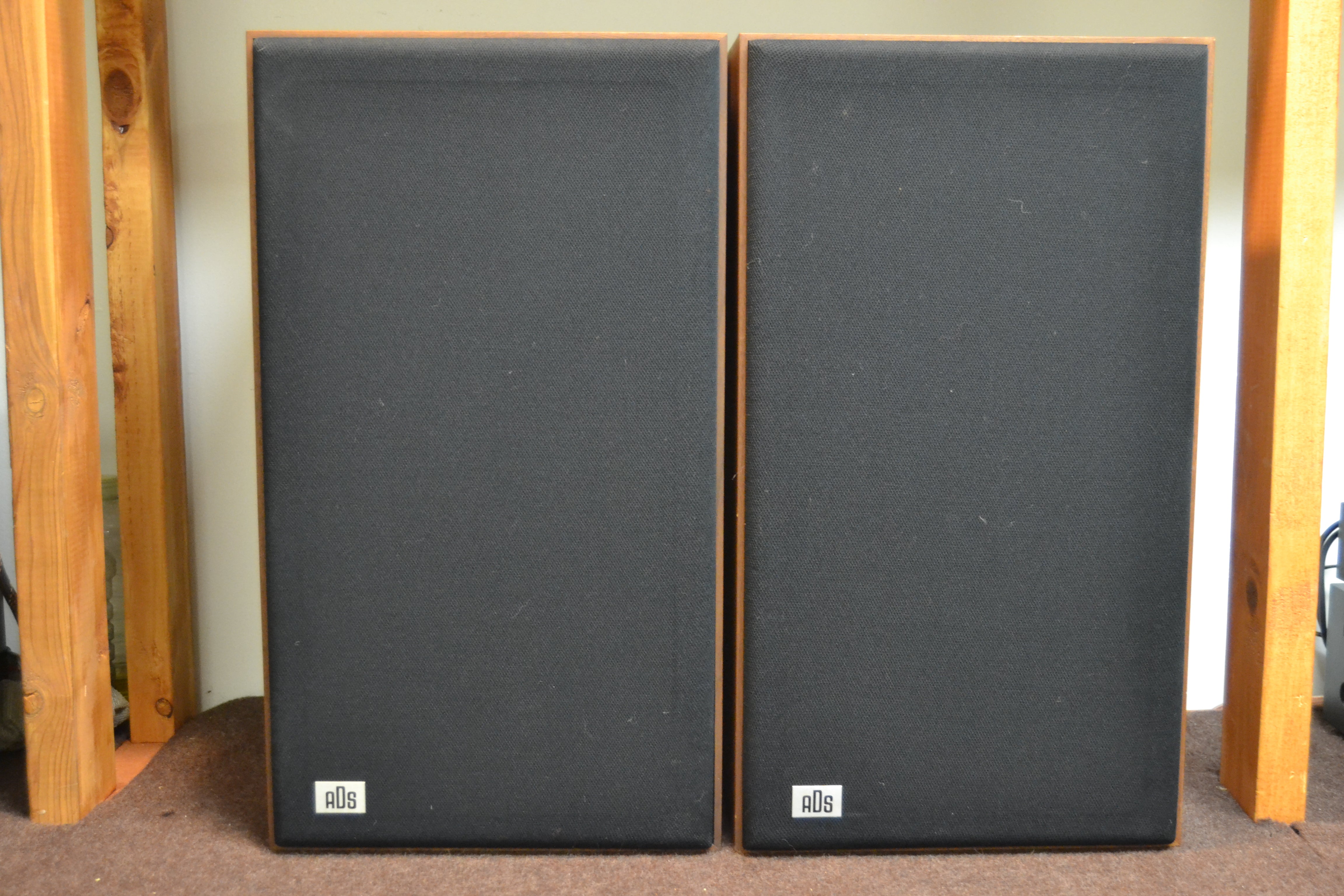ADS L700 2-Way Loudspeaker System – The Turntable Store