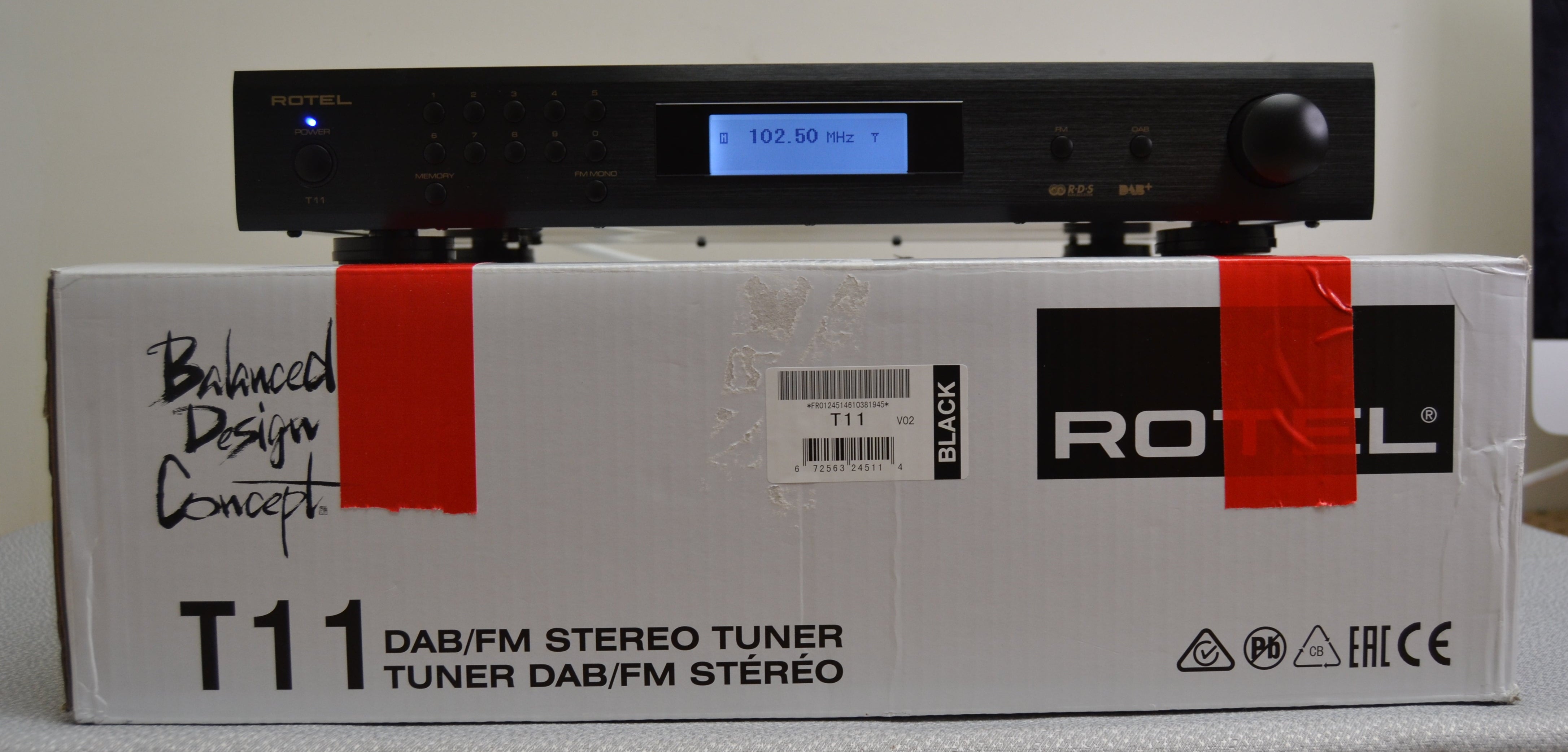 Rotel T11 DAb/FM Stereo Tuner * Box * – The Turntable Store