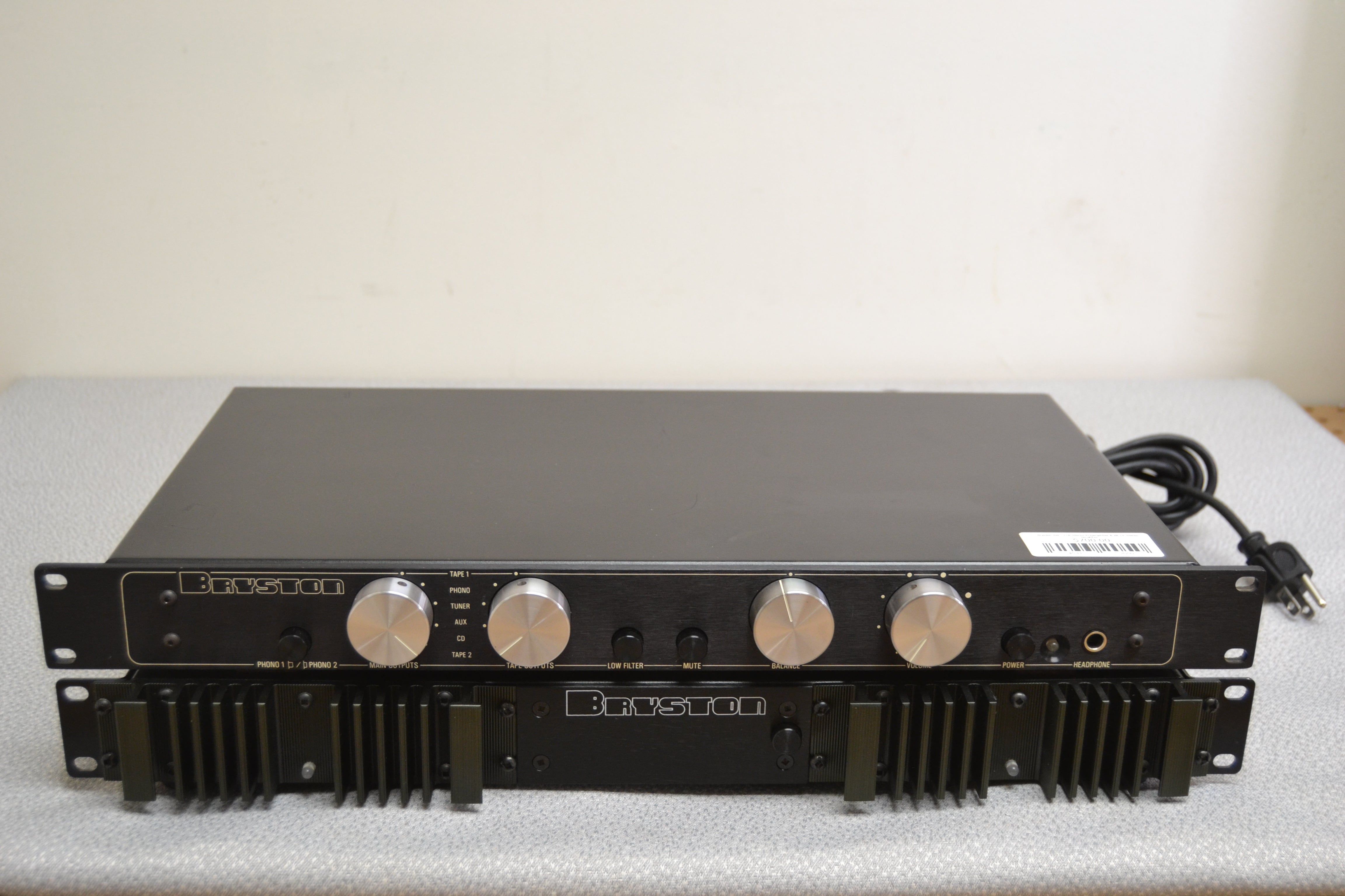 Bryston Set - 11B Stereo Preamplifier & 2B-LP Stereo Amplifier – The ...