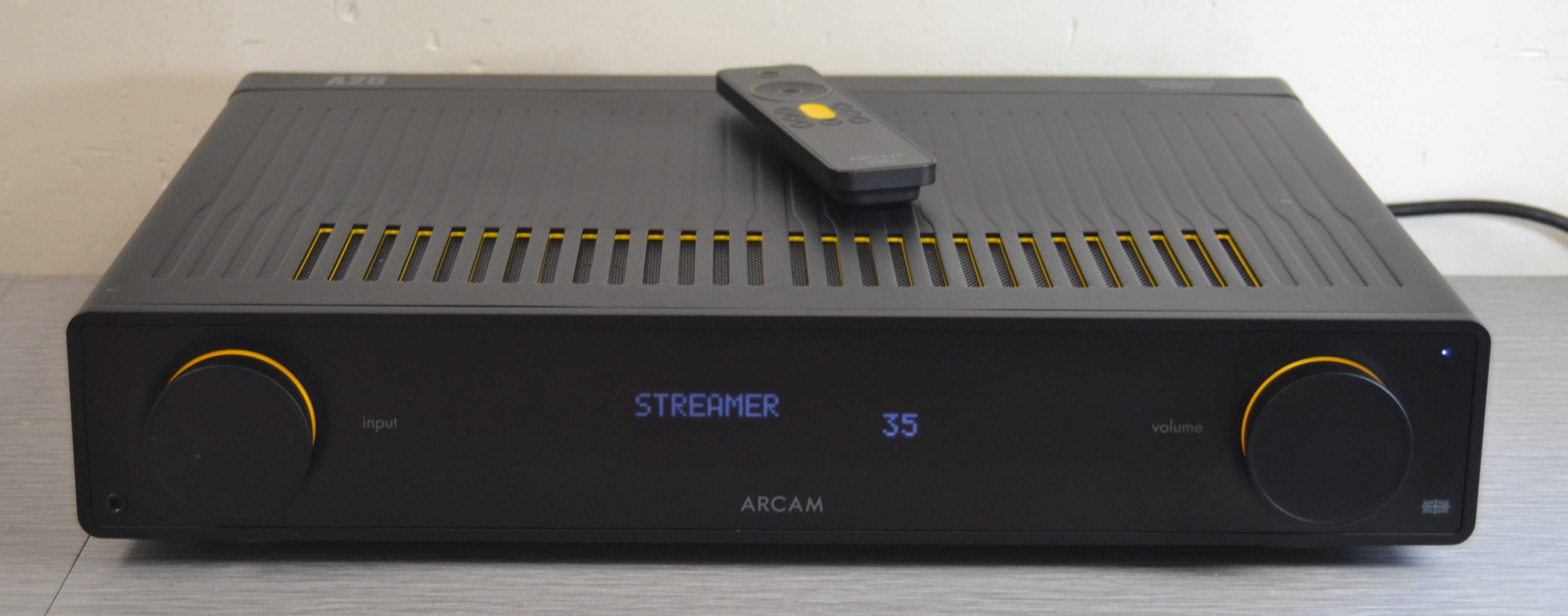 Arcam A25 Stereo Integrated Amplifier * Remote – The Turntable Store