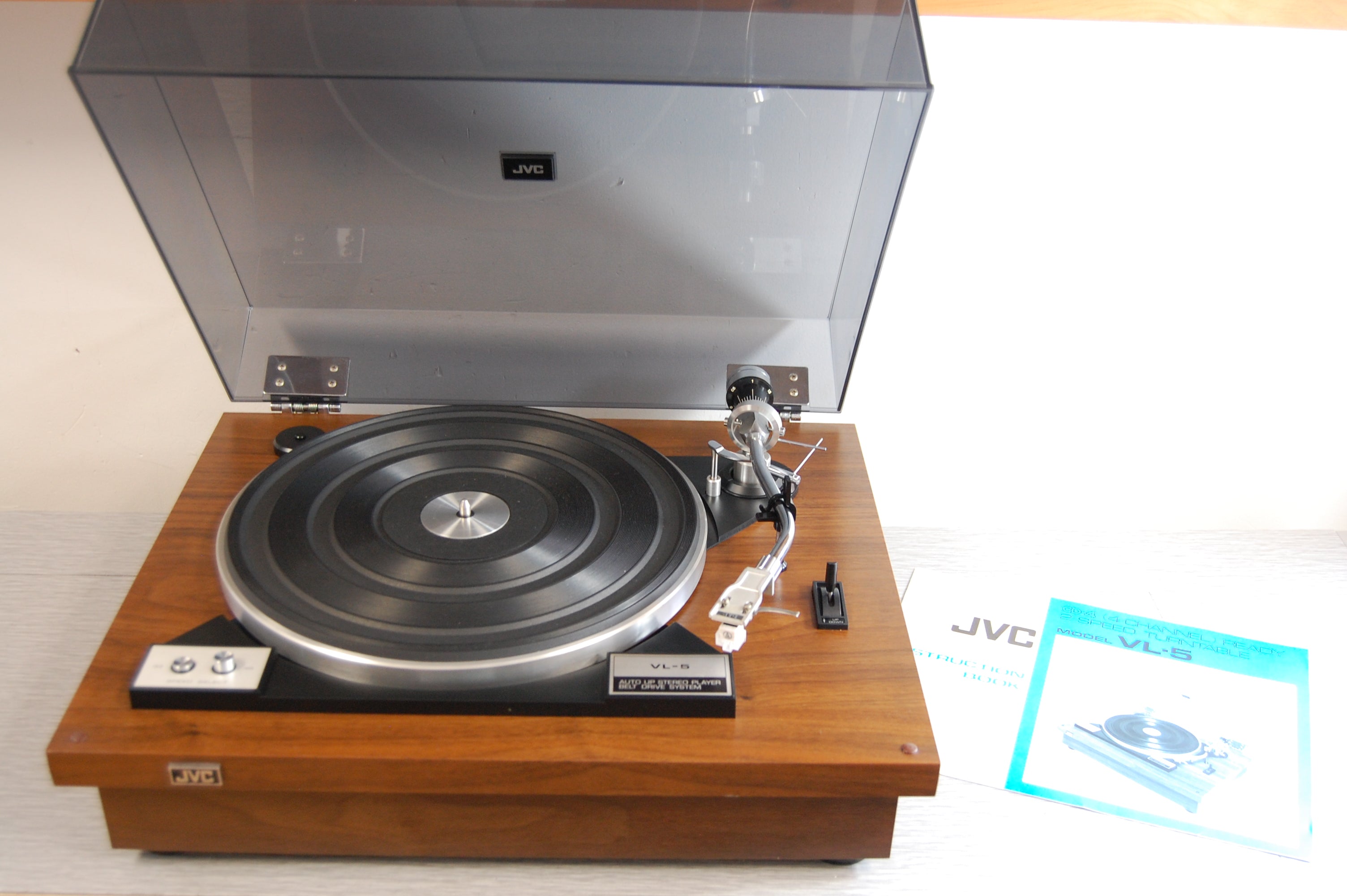 JVC VL-5 Turntable * 1973 * New Audio Technica AT3600 Cartridge * Manu ...
