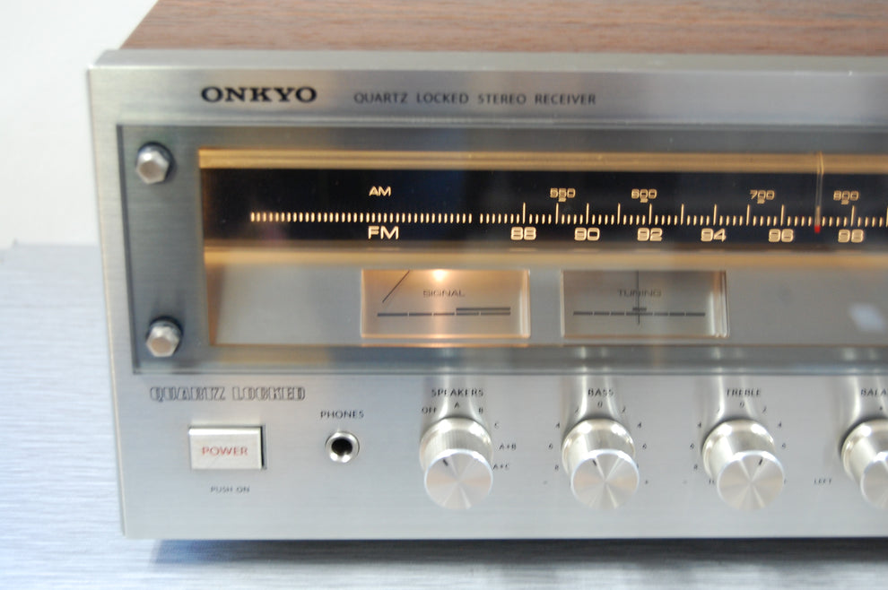 Onkyo TX-4500 Stereo Receiver * Mint ! * 60W RMS – The Turntable Store