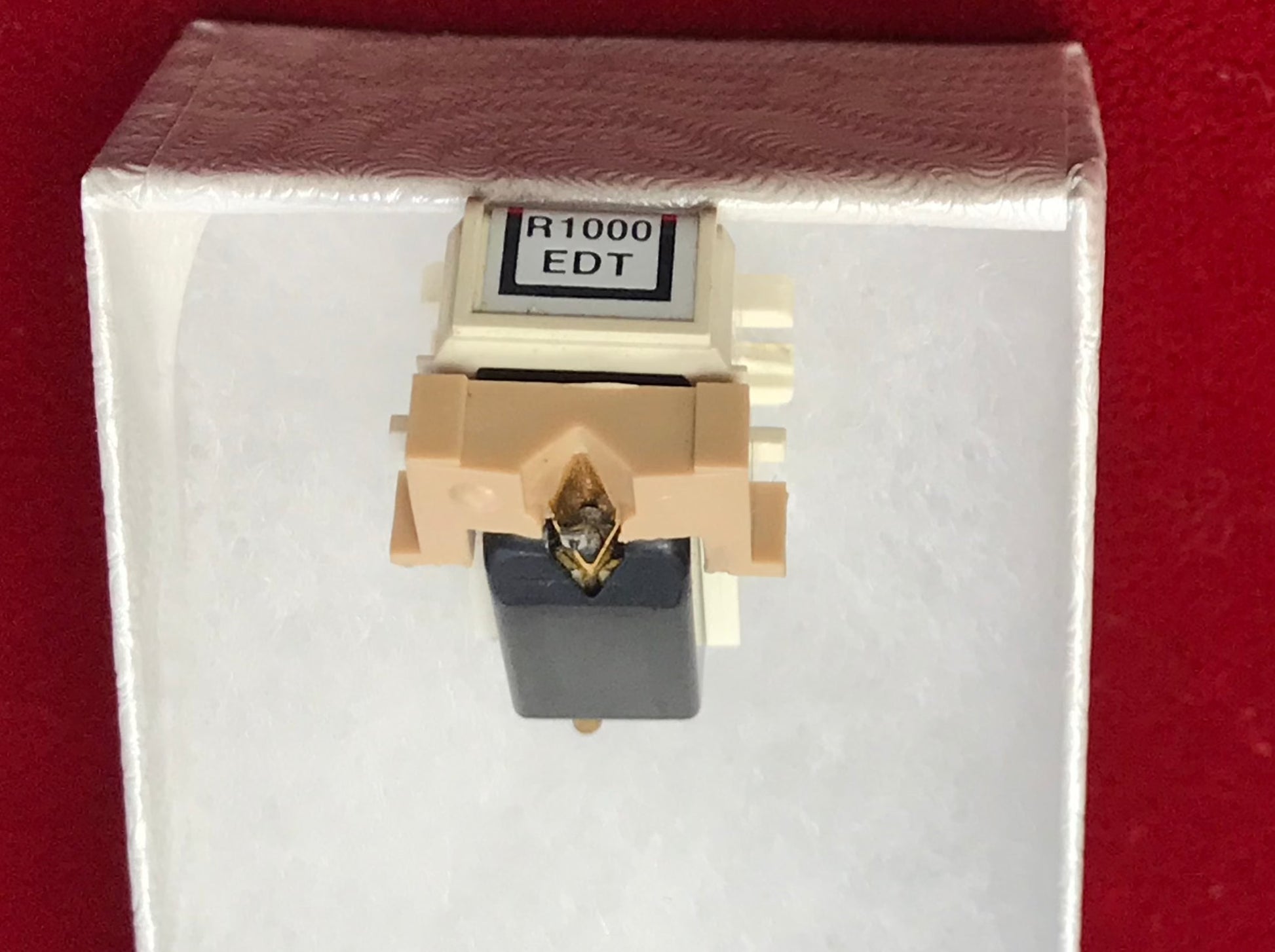 Shure Realistic R1000 Cartridge & OEM Stylus – The Turntable Store