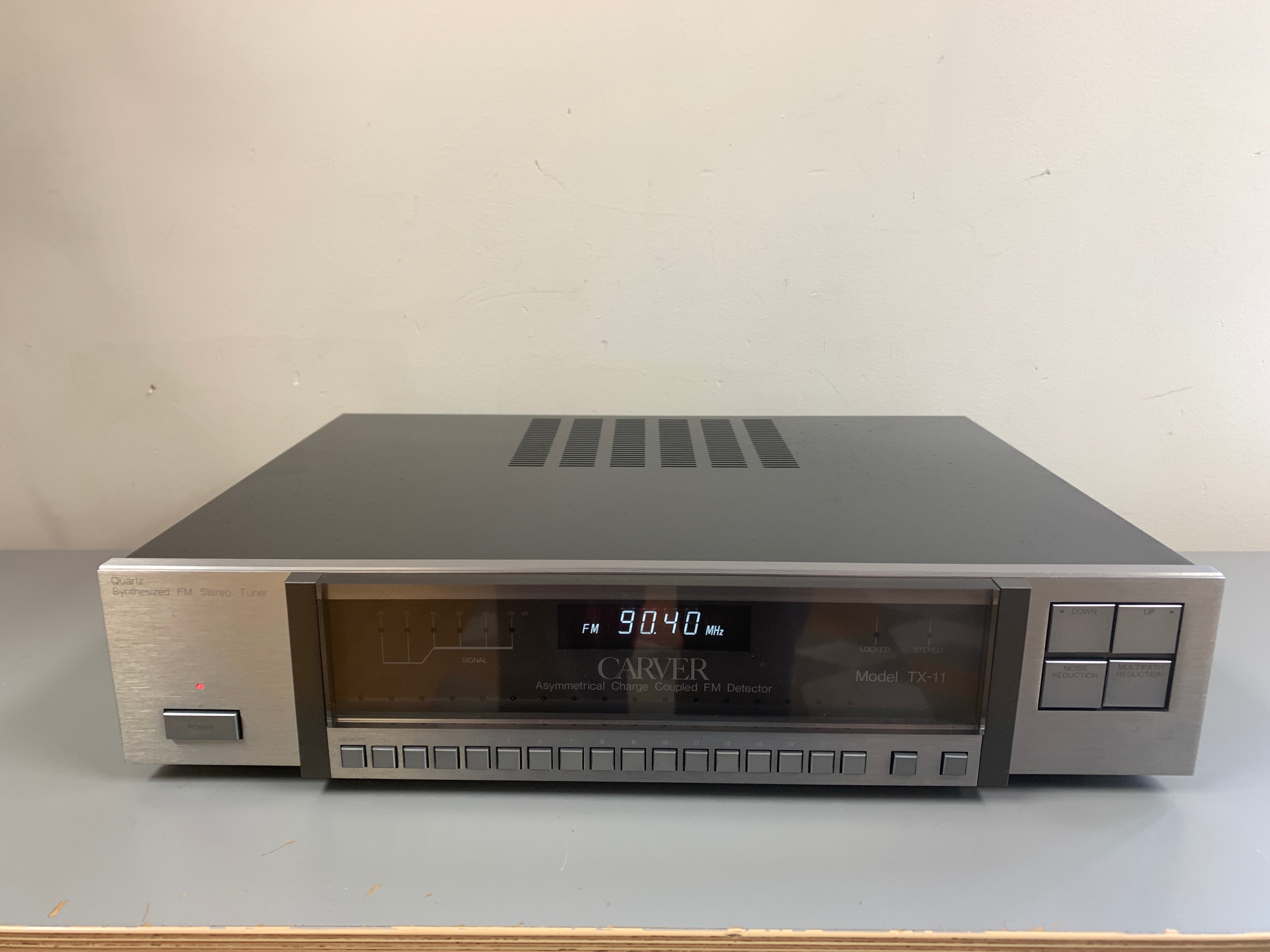 Carver TX-11 Tuner – The Turntable Store