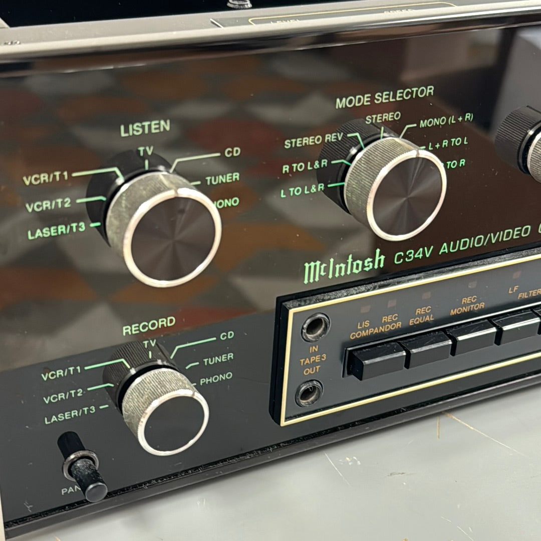 McIntosh C34V Stereo Preamplifier / Amplifier – The Turntable Store
