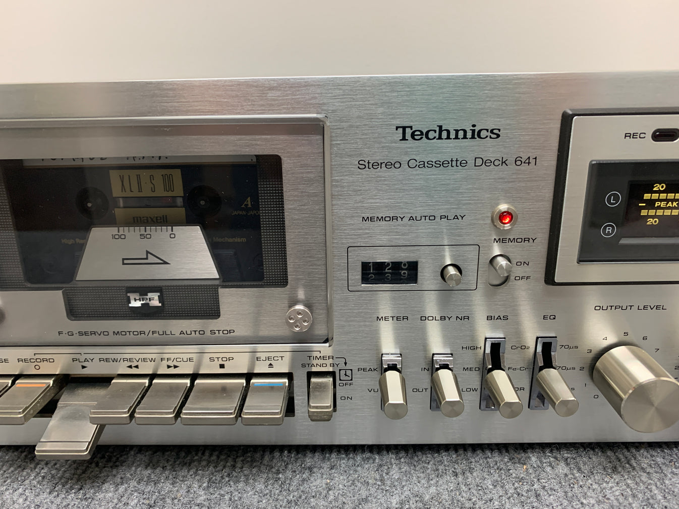 Technics RS-641 Single Cassette Deck - 1978 - – The Turntable Store