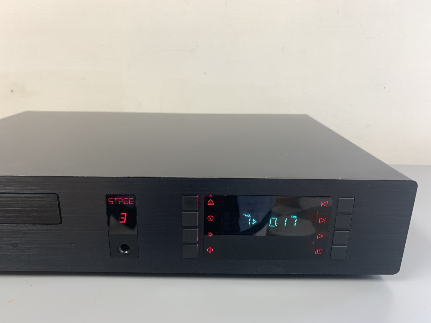 Micromega Stage 3 Single Cd Player – The Turntable Store