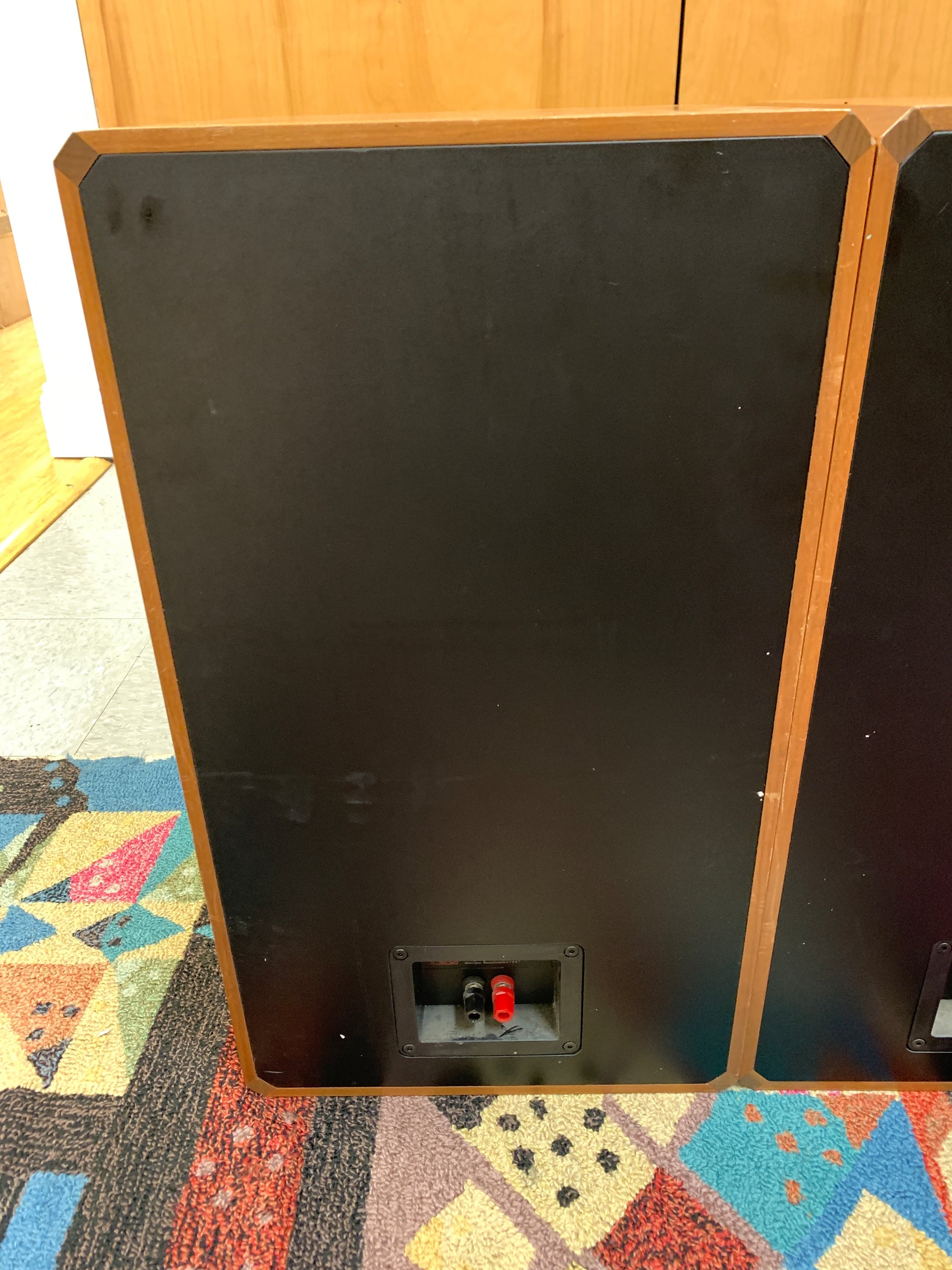 ADS L880/2 Floor Standing Speakers – The Turntable Store