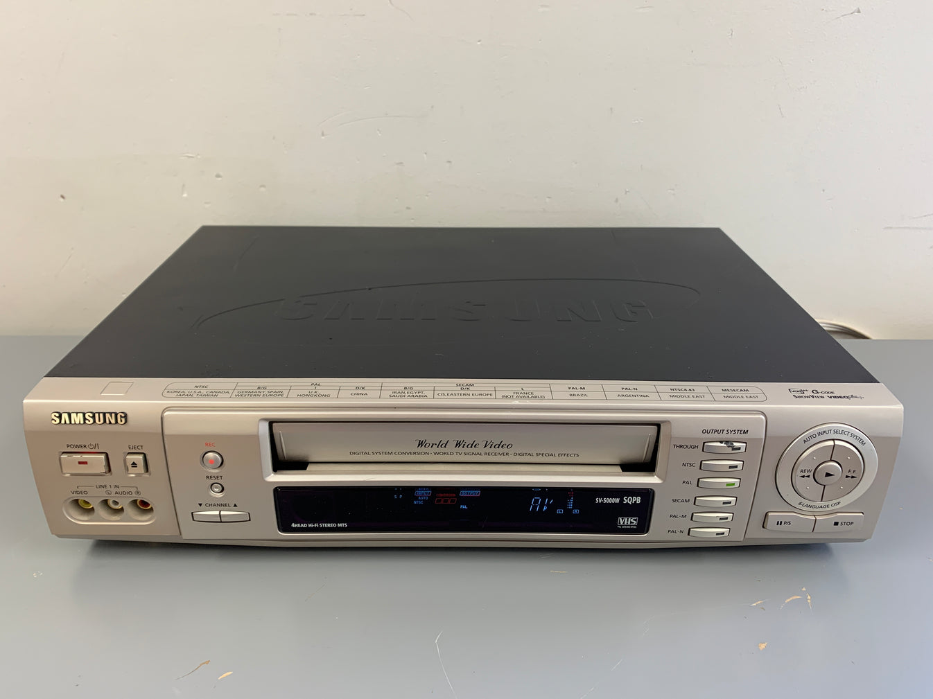 Samsung SV-5000W Worldwide VHS Player – The Turntable Store