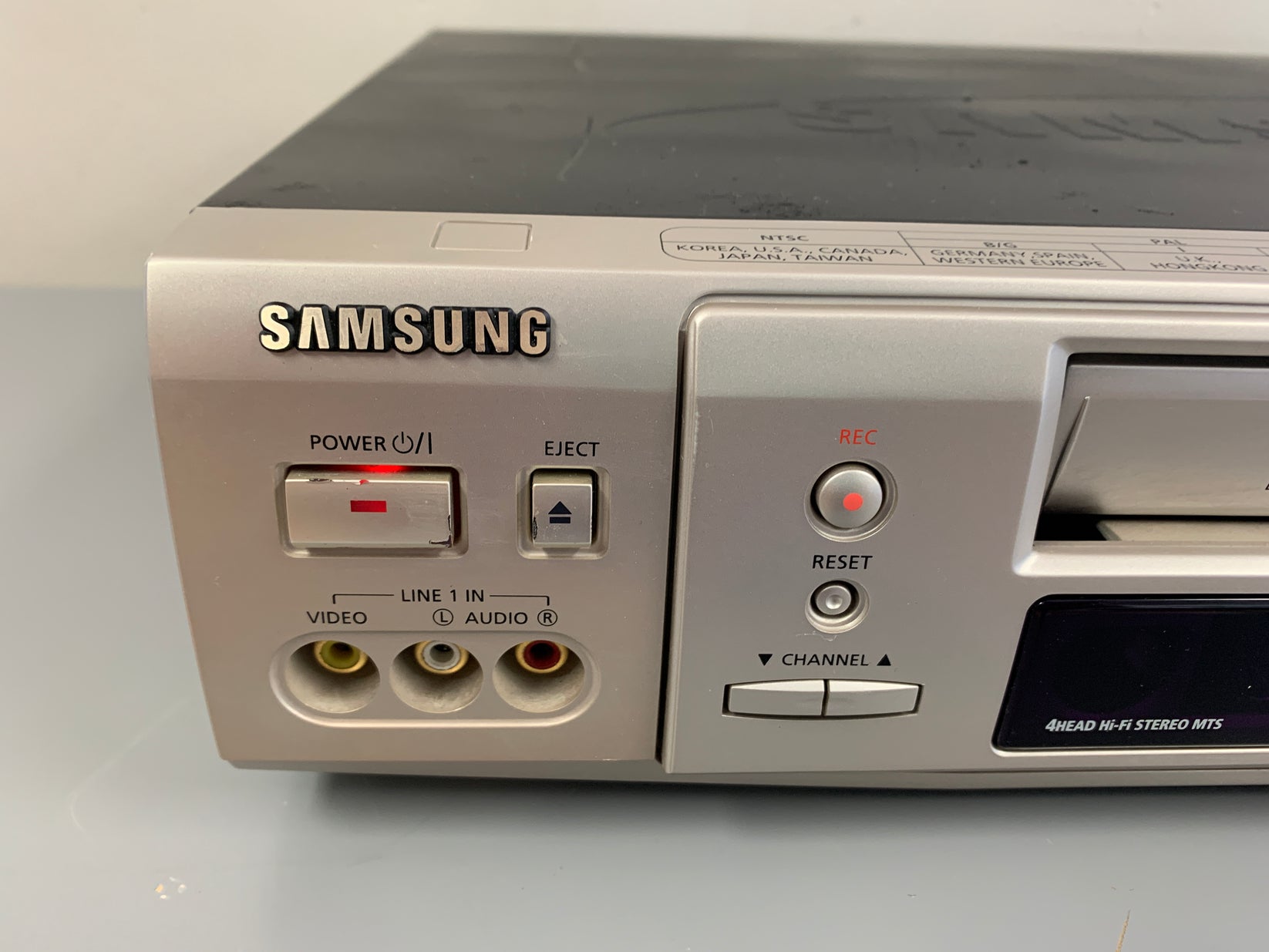 Samsung SV-5000W Worldwide VHS Player – The Turntable Store