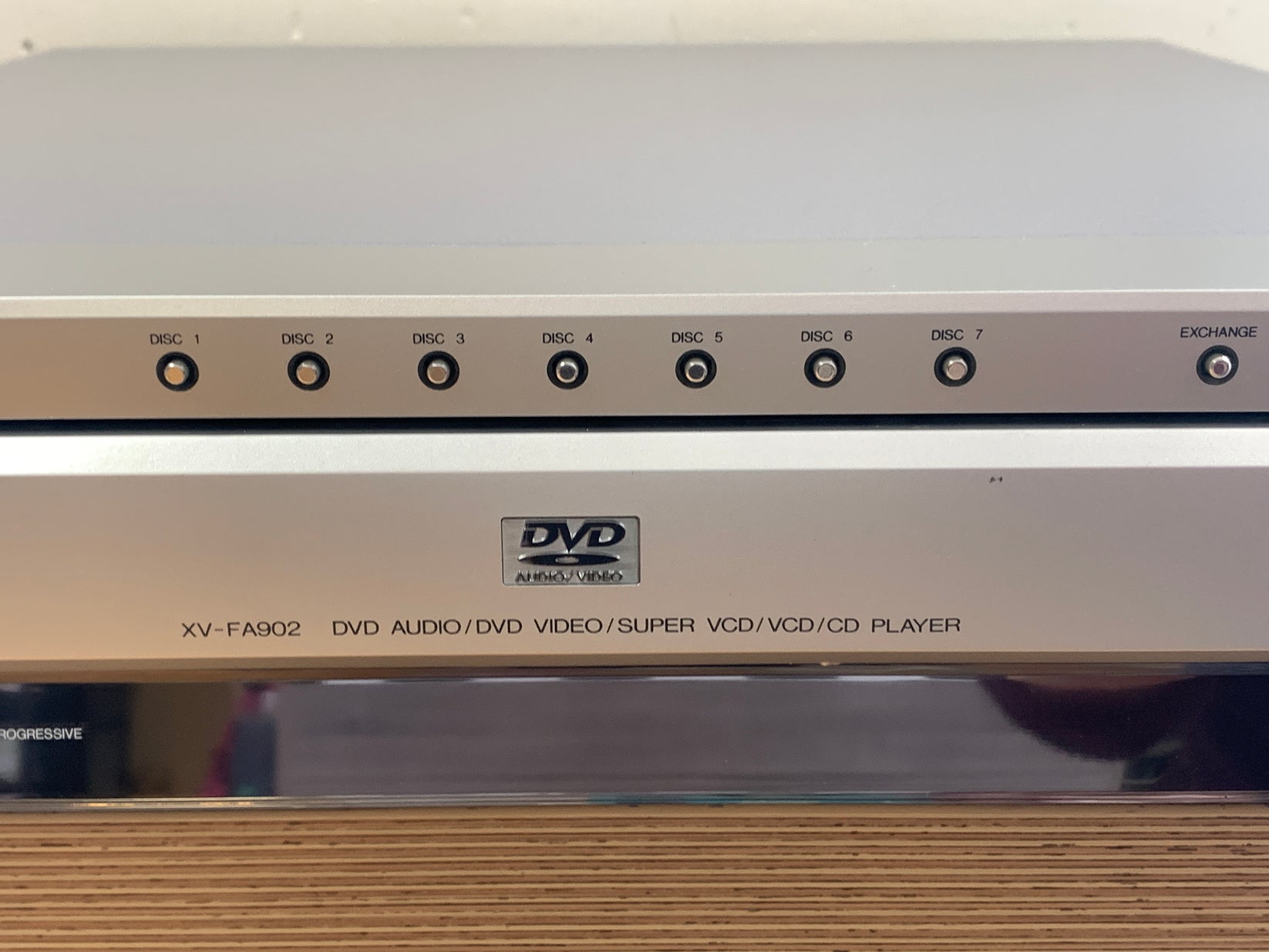 JVC XV-FA902 DVD/CD Carousel * 7 Discs – The Turntable Store