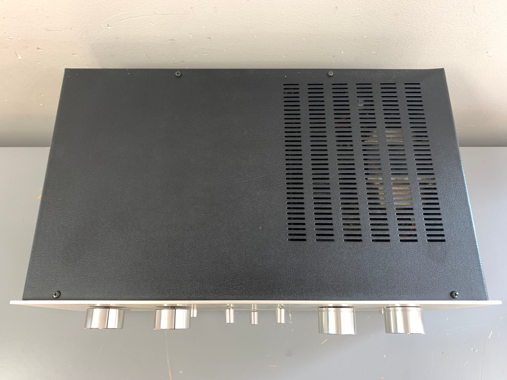 Marantz 1060B Stereo Integrated Amplifier * FULLY Recapped ! – The ...