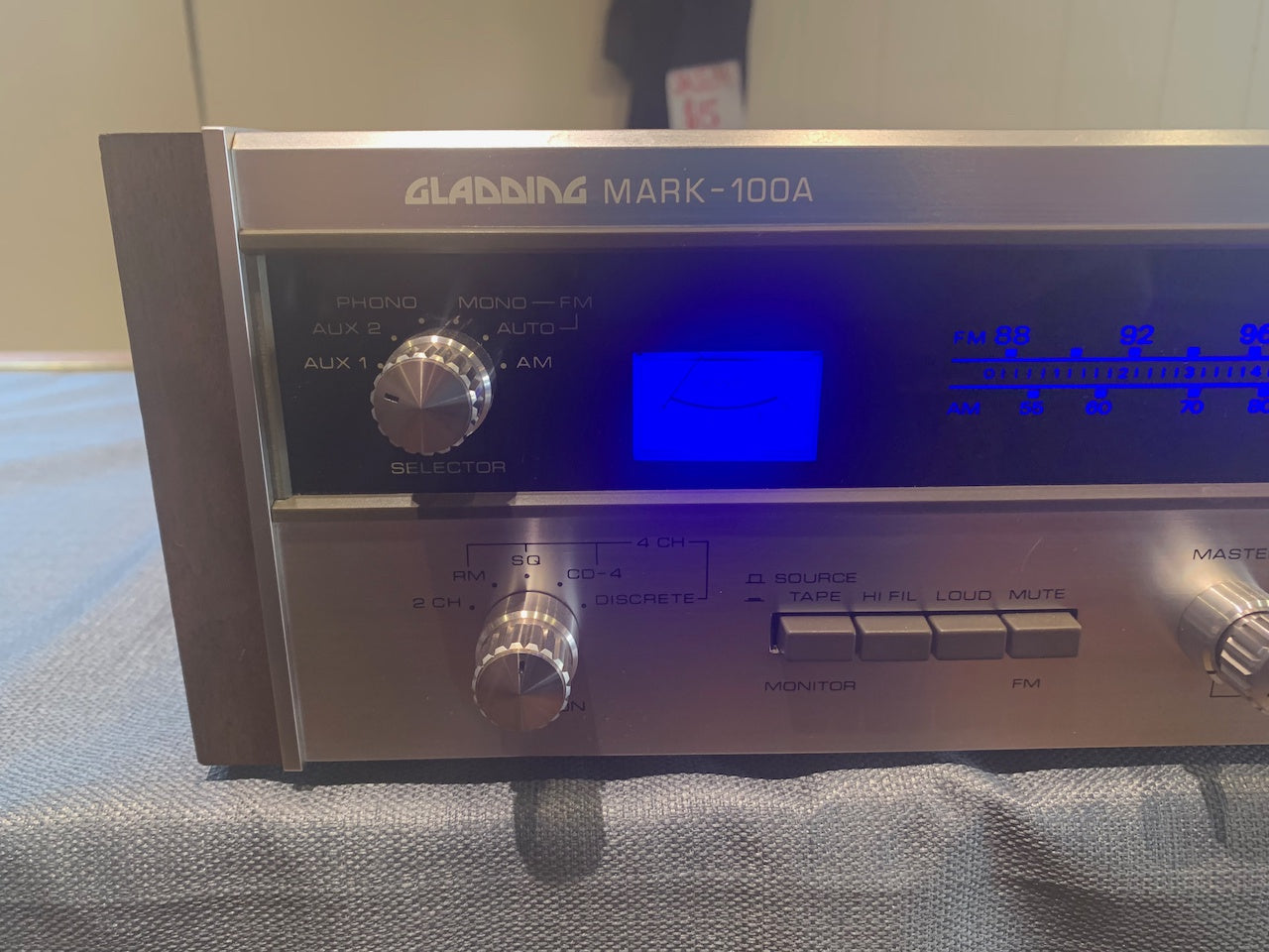 Gladding ( Claricon ) Mark 100 Stereo Receiver – The Turntable Store