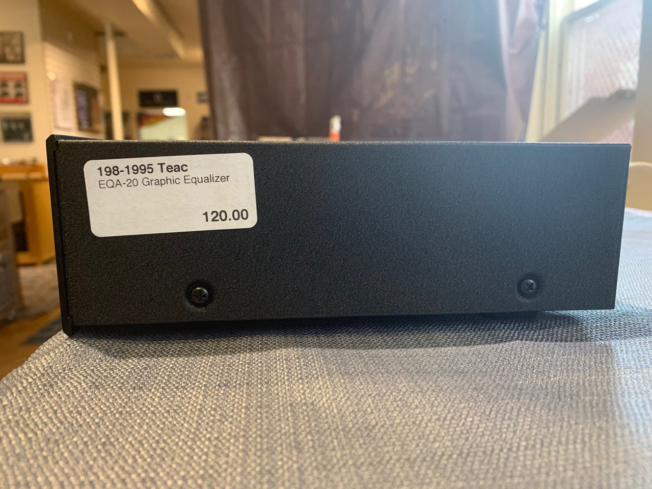 Teac EQA-20 Graphic Equalizer with Spectrum Analyzer – The Turntable Store